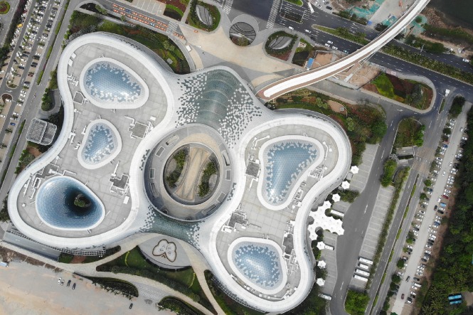 Hainan port gets policy boost to woo investment | investinchina ...