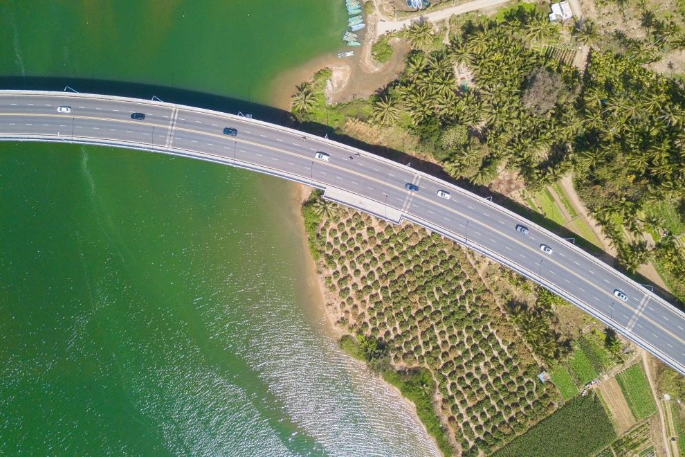 Scenic loop highways promote tourism in South China's Hainan of page 2 ...