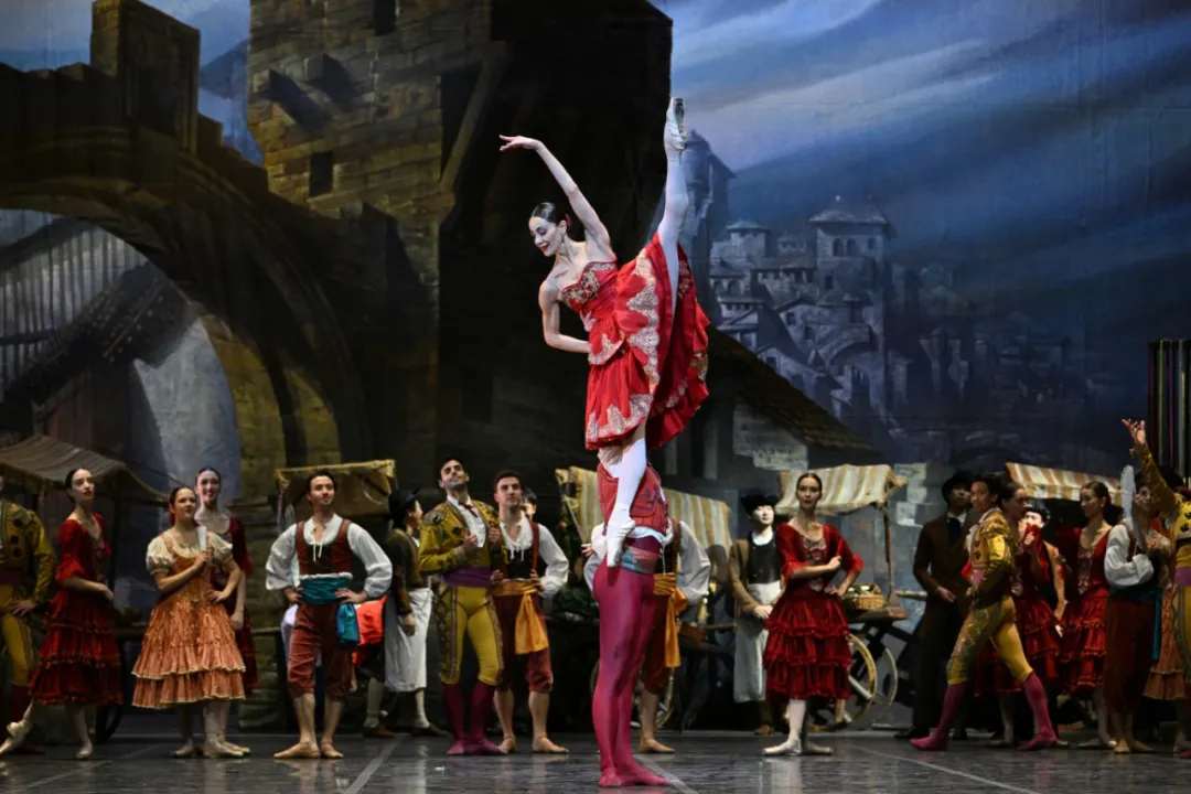 Italian ballet company returns with a fiery 'Don Quixote' | govt ...